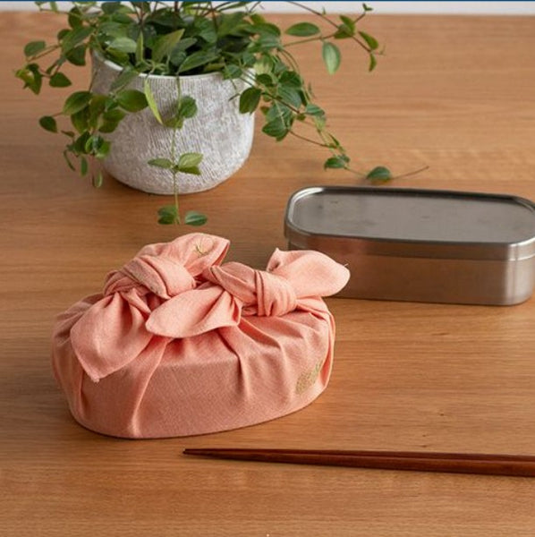 Cho Musubi - 48 Mina Perhonen Linen Embroidery L choucho Salmon Pink - – Magnificent Items from ...